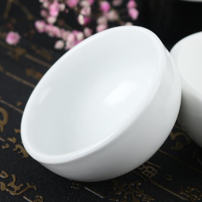Pure white bowl