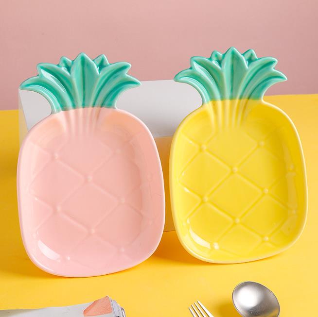Creative pineapple plate