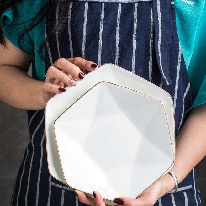 Phnom Penh Irregular Plate