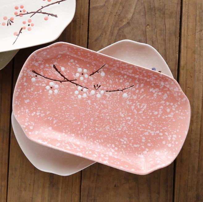 Plum blossom rectangular cut corner plate