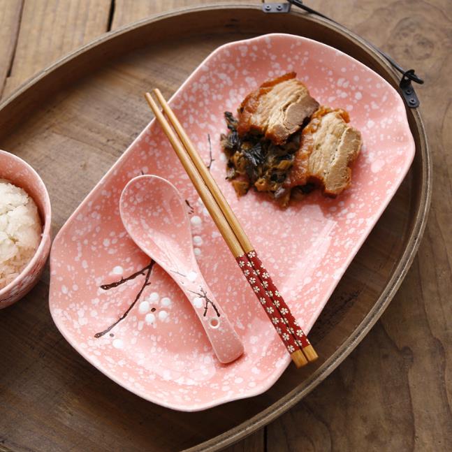 Plum blossom rectangular cut corner plate