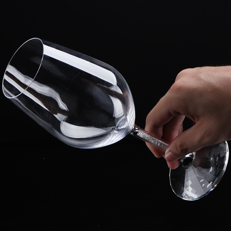 Clear glassware wine glass